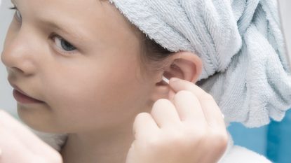 Cerumen (cera de los oídos): causas y tratamiento • MD.Saúde