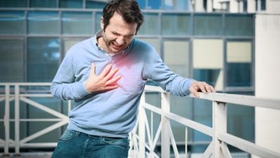 DOLOR EN EL PECHO (dolor torácico): principales causas